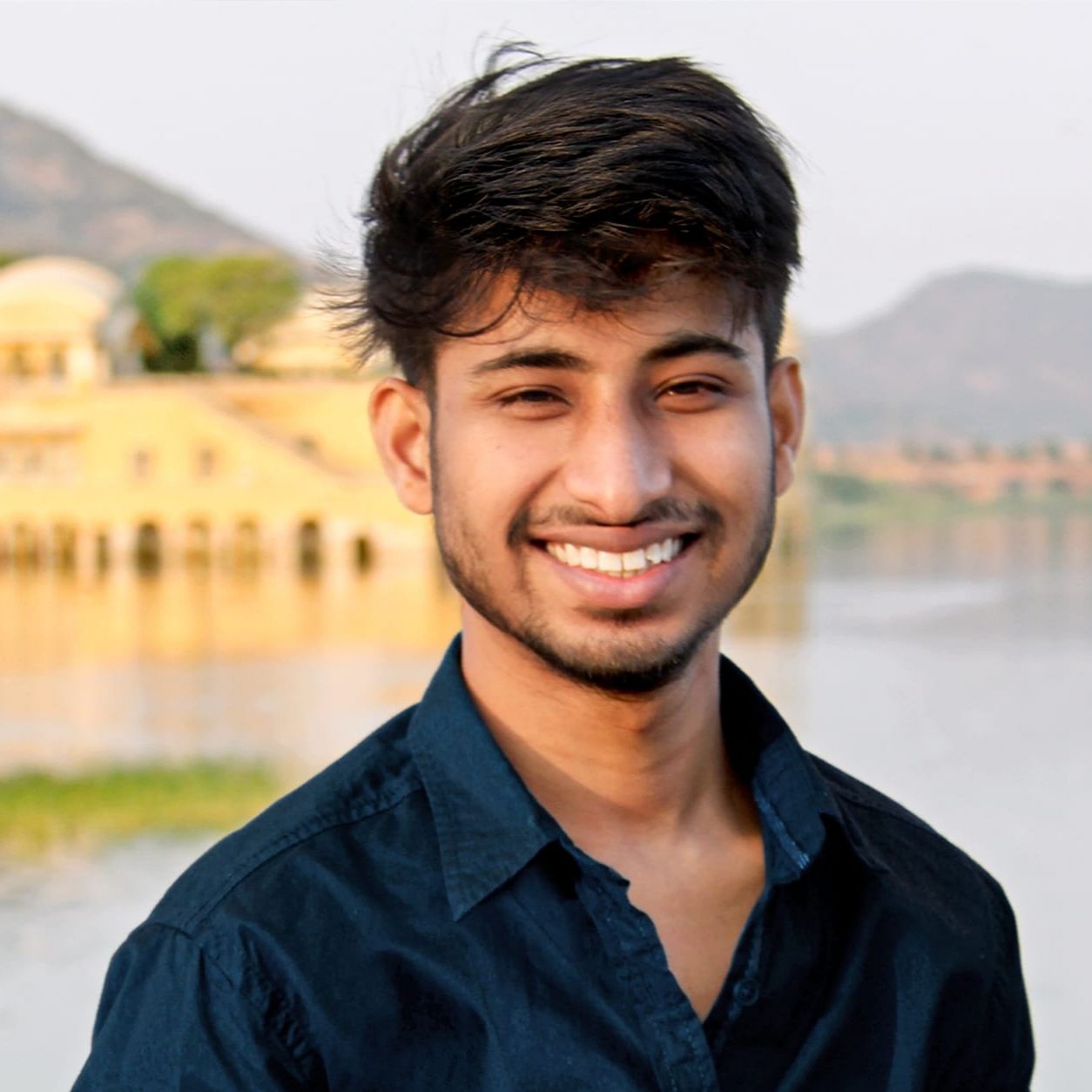 AWS Certified Solutions Architect – Associate - Credly