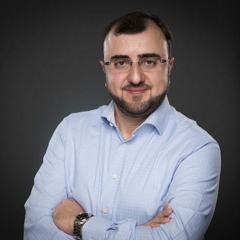 VMware Certified Design Expert - Data Center Virtualization 2023 - Credly