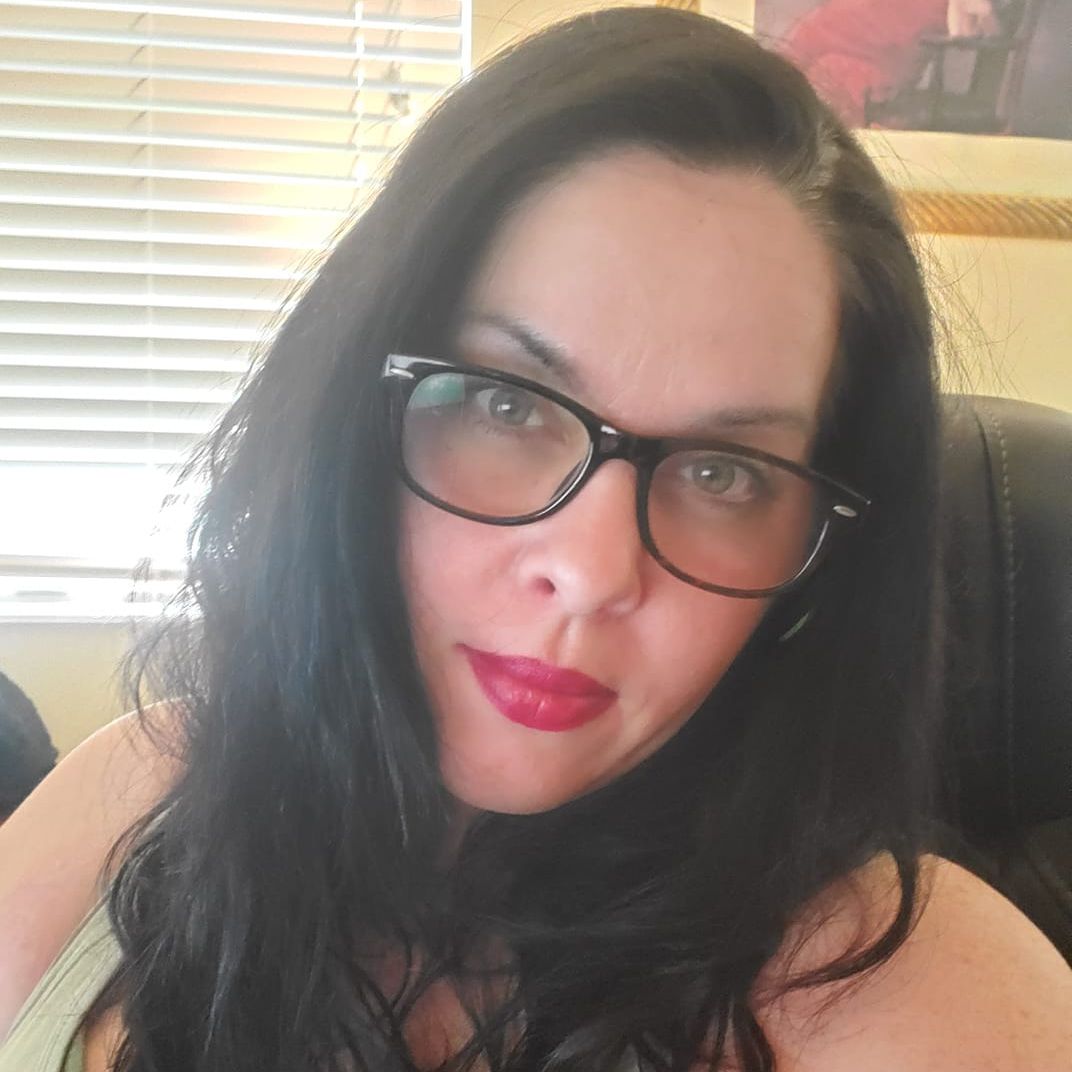 Rebecca Roper's Instagram, Twitter & Facebook on IDCrawl