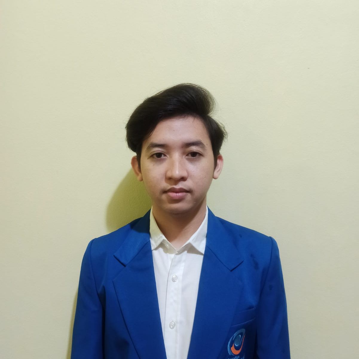 AWS Partner: Cloud Economics Essentials - Credly