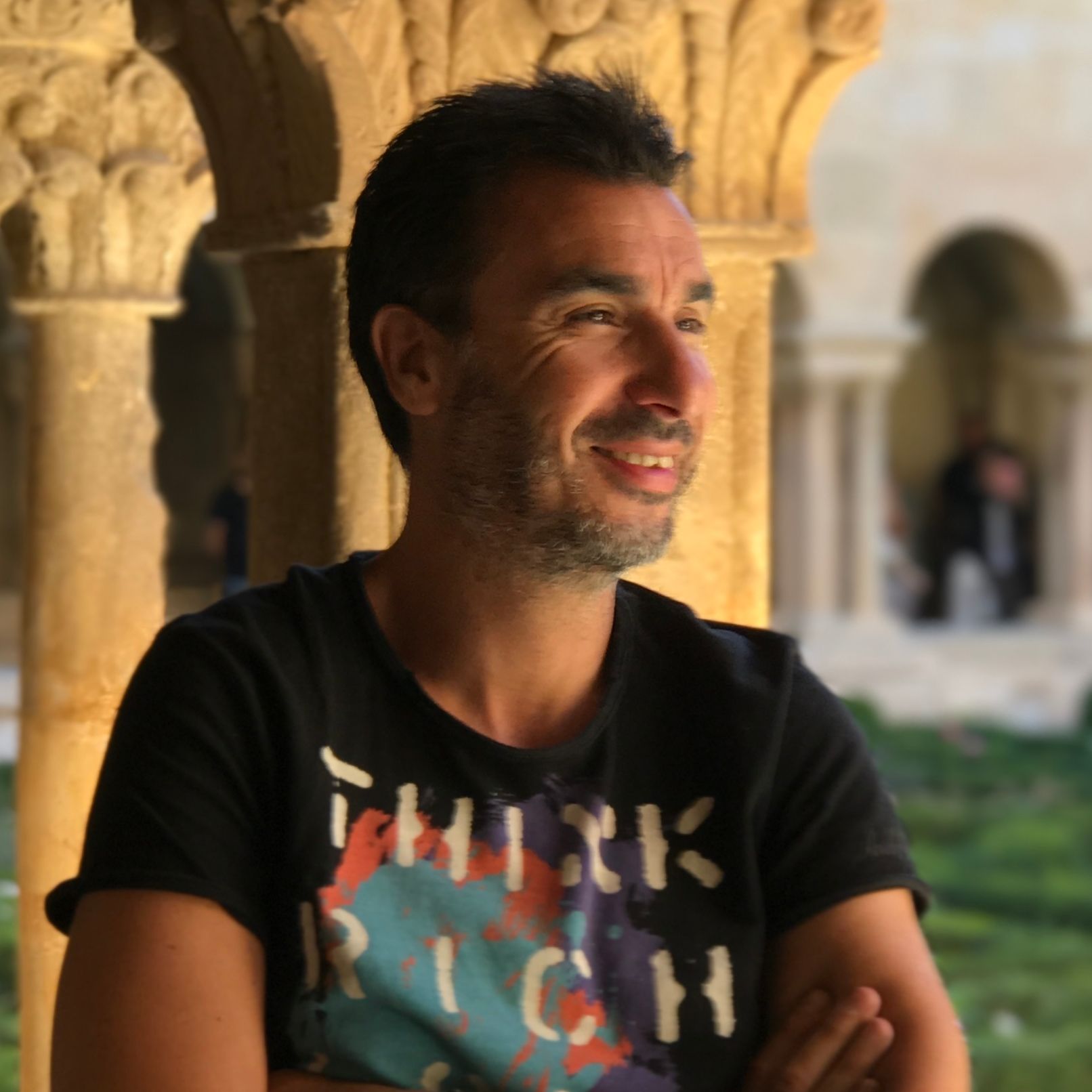 Maria Llamas's Instagram, Twitter & Facebook on IDCrawl